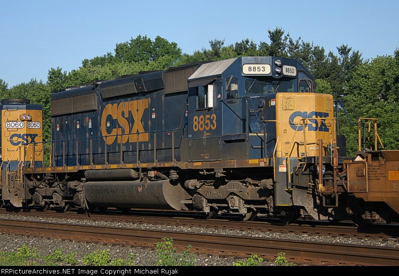 CSX 8853